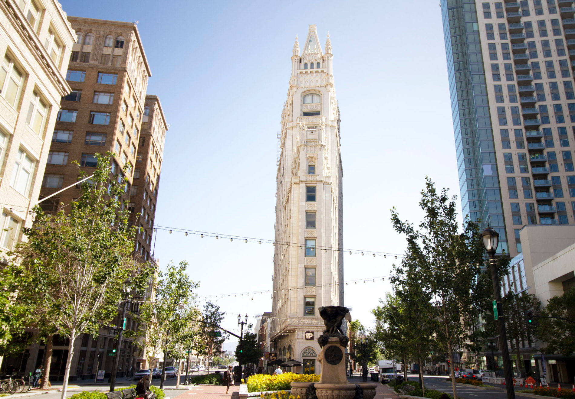 About Us | Chen Design Associates